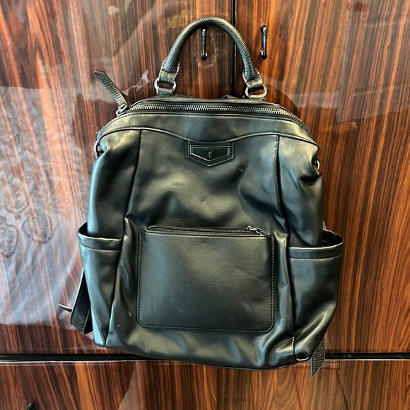 Vera Wang | Bags | Vera Wang Backpack | Poshmark